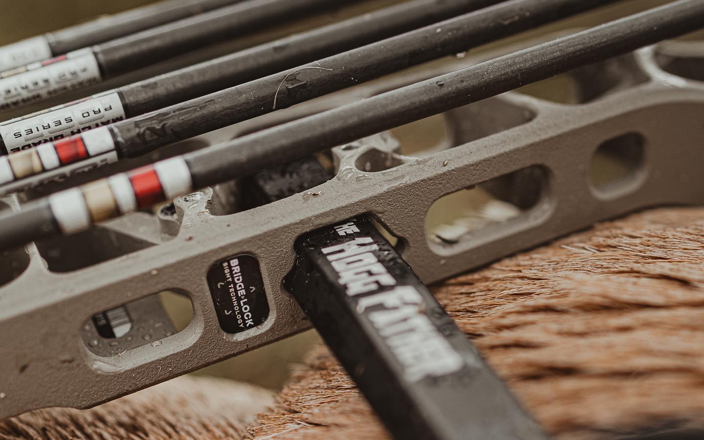 Mathews Bridge Lock Compatible Sights – S&S Archery